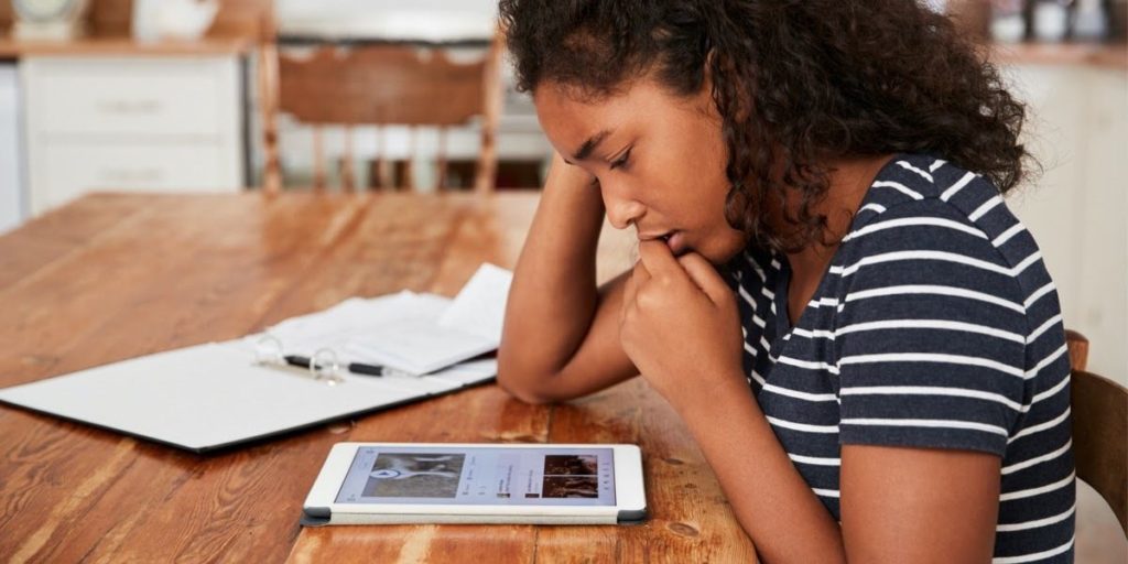 Instagram vs. Reality - How Social Media Affects Self-Esteem